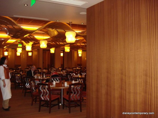 Wave Dining Room | Disney's Contemporary Resort Fan Site